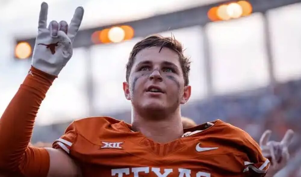 BREAKING: Michael Taaffe makes shock decision on Texas football future ...